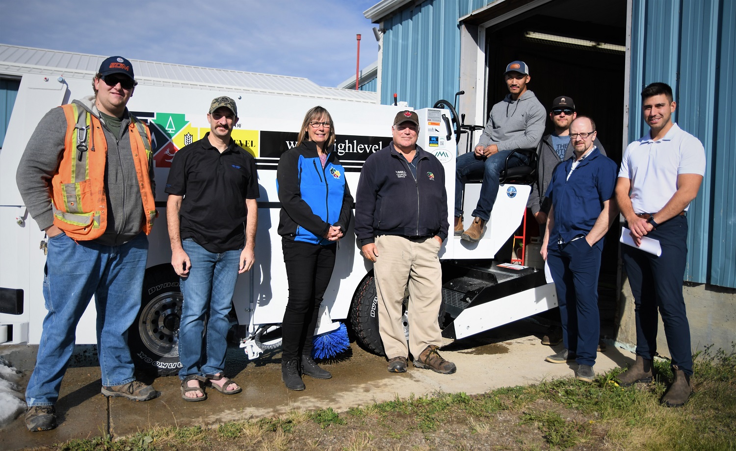 Town of High Level – Zamboni 450 | MCCAC